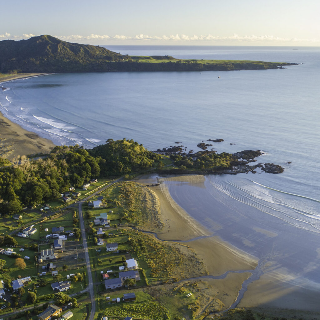 Hicks Bay NZ - We Tour NZ
